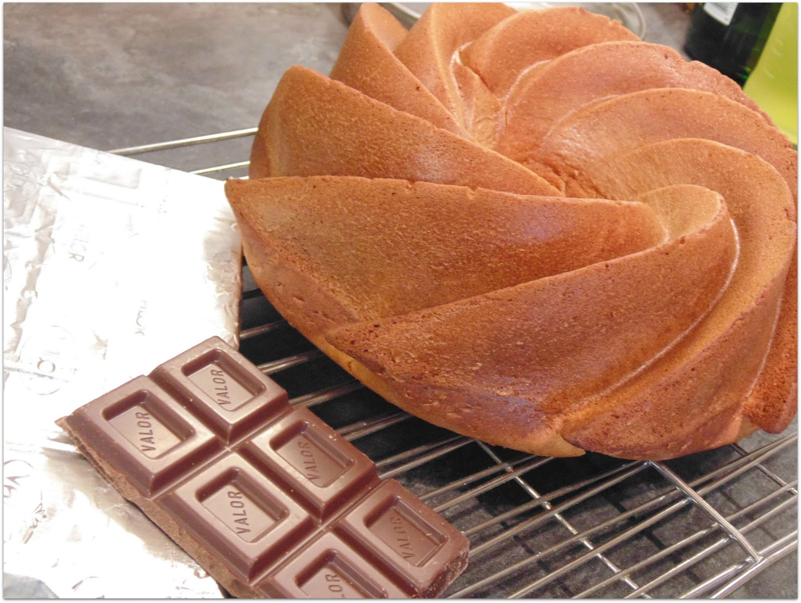 Bundt cake de mascarpone y chocolate Bundt cake de mascarpone y chocolate