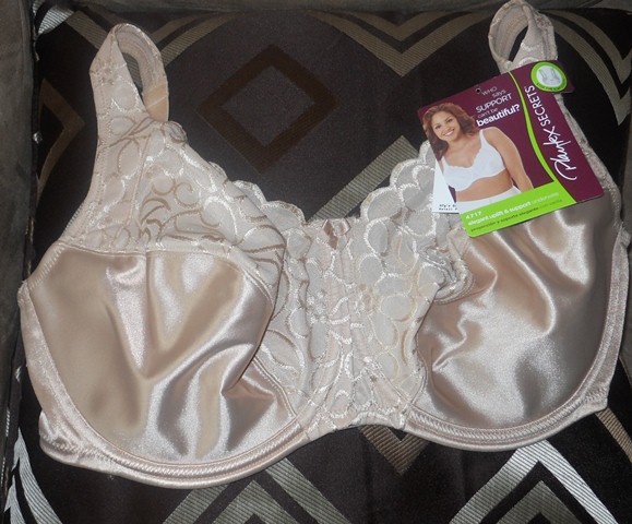PLAYTEX ELEGANT UPLIFT AND SUPPORT UNDERWIRE BRA REVIEW AND GIVEAWAY ...