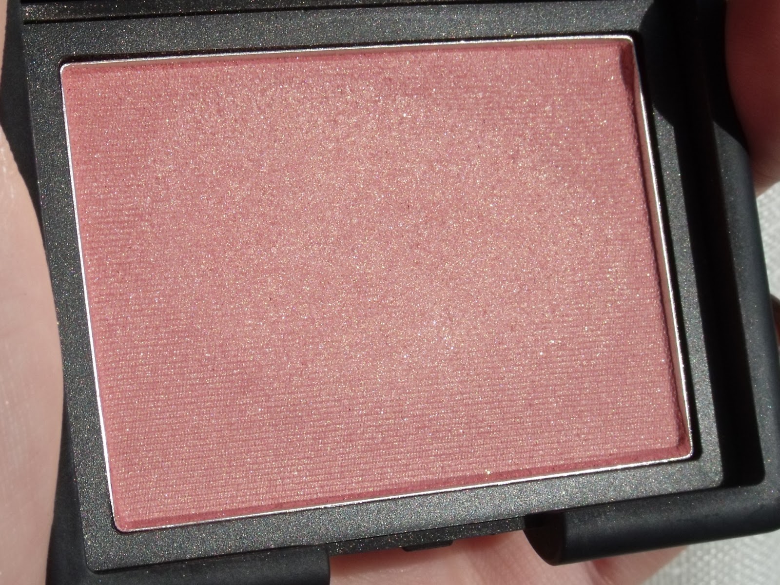 Alice In Make Up Land: Mis coloretes de Nars