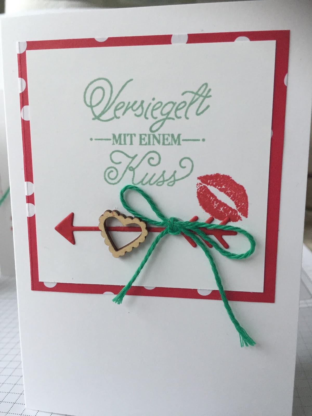 Scraproomboom: Mit Gruß und Kuss