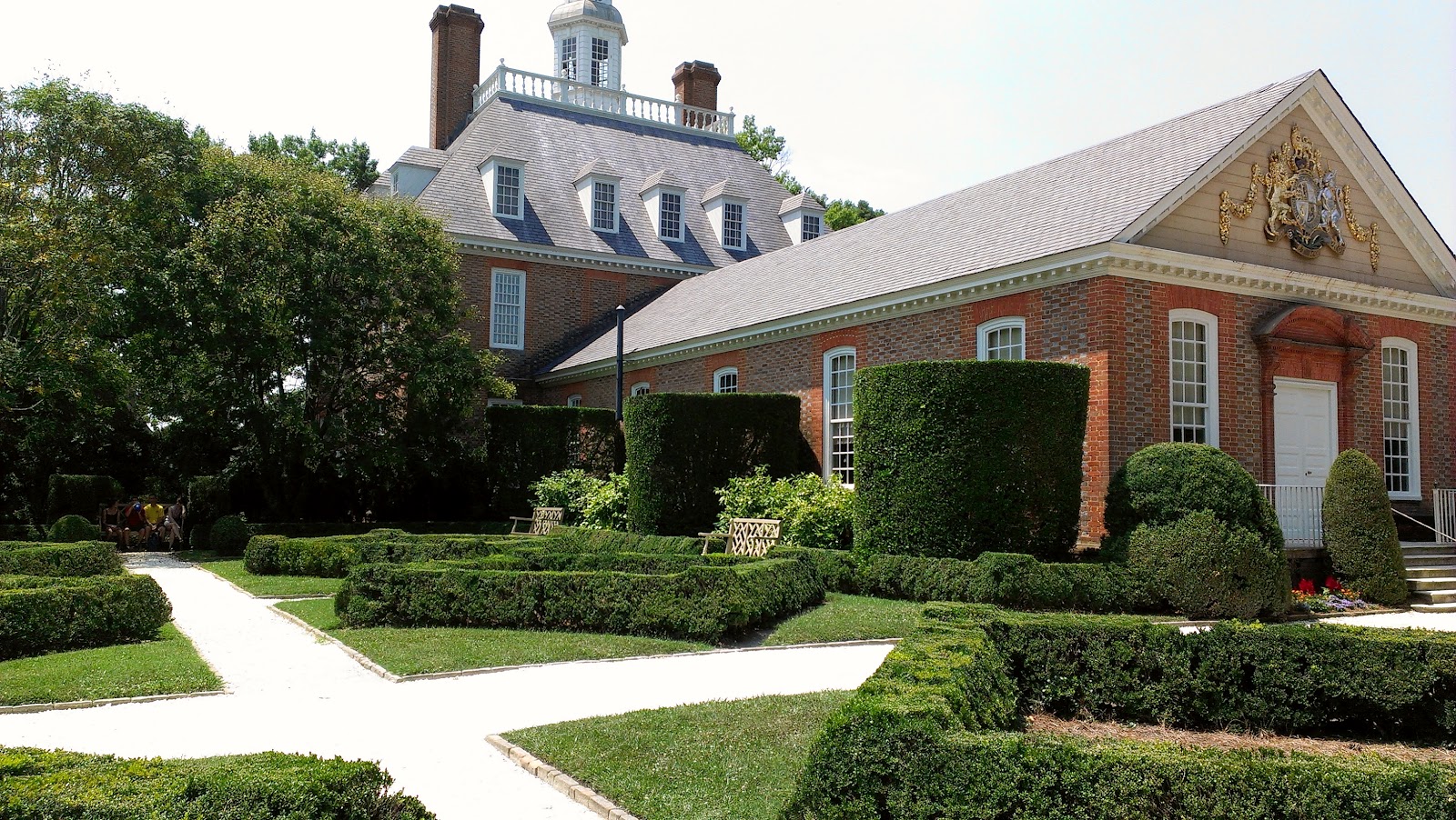 On the Lincoln Highway... and beyond with Chris Hutter.