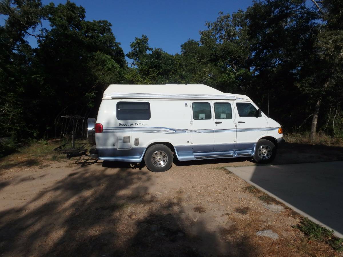 Out Of Step: Class B Camper Van Dodge Roadtrek 190 Versatile - $10000 ...