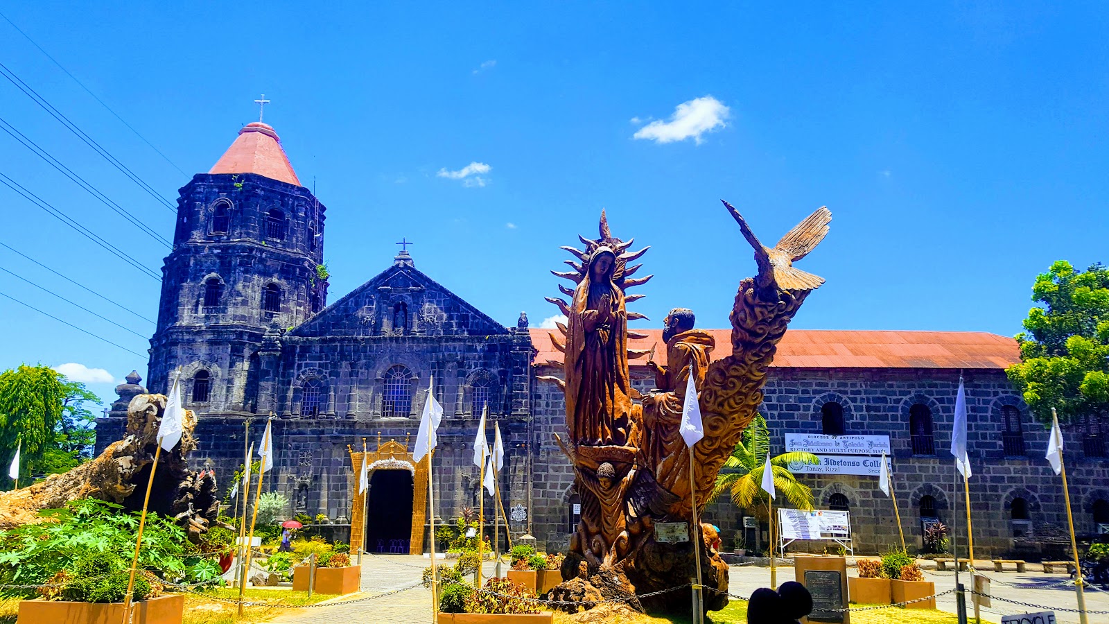 iStar-Tariray: Travel_Tanay Church | San Idelfonso de Toledo Church