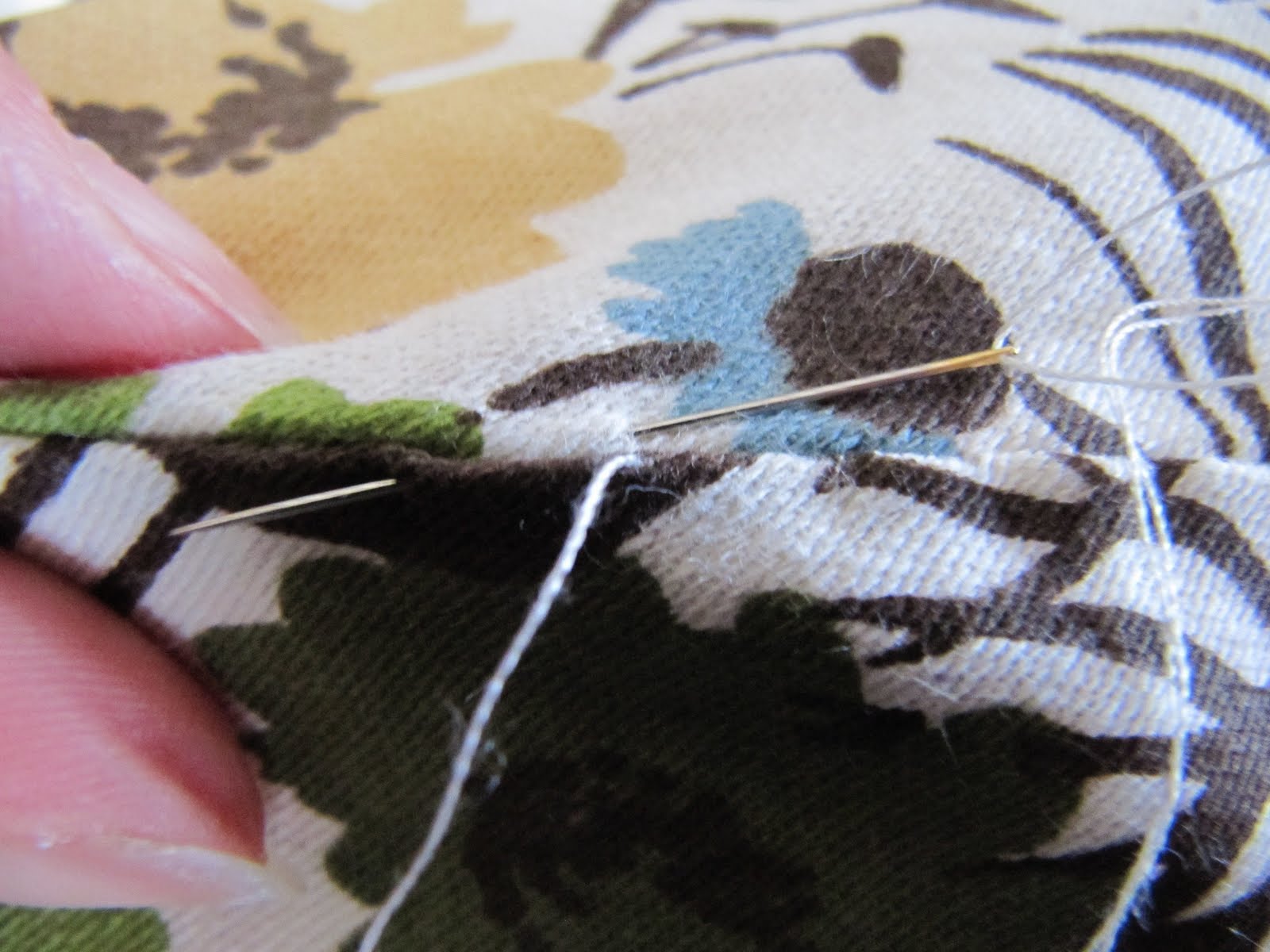 Sew Many Ways...: How To Hand Sew Invisible Stitch For Decorative ...