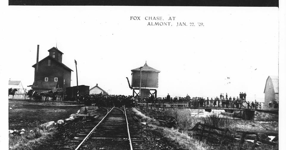 Towns and Nature: Almont, MI: PM Depot and Water Tower