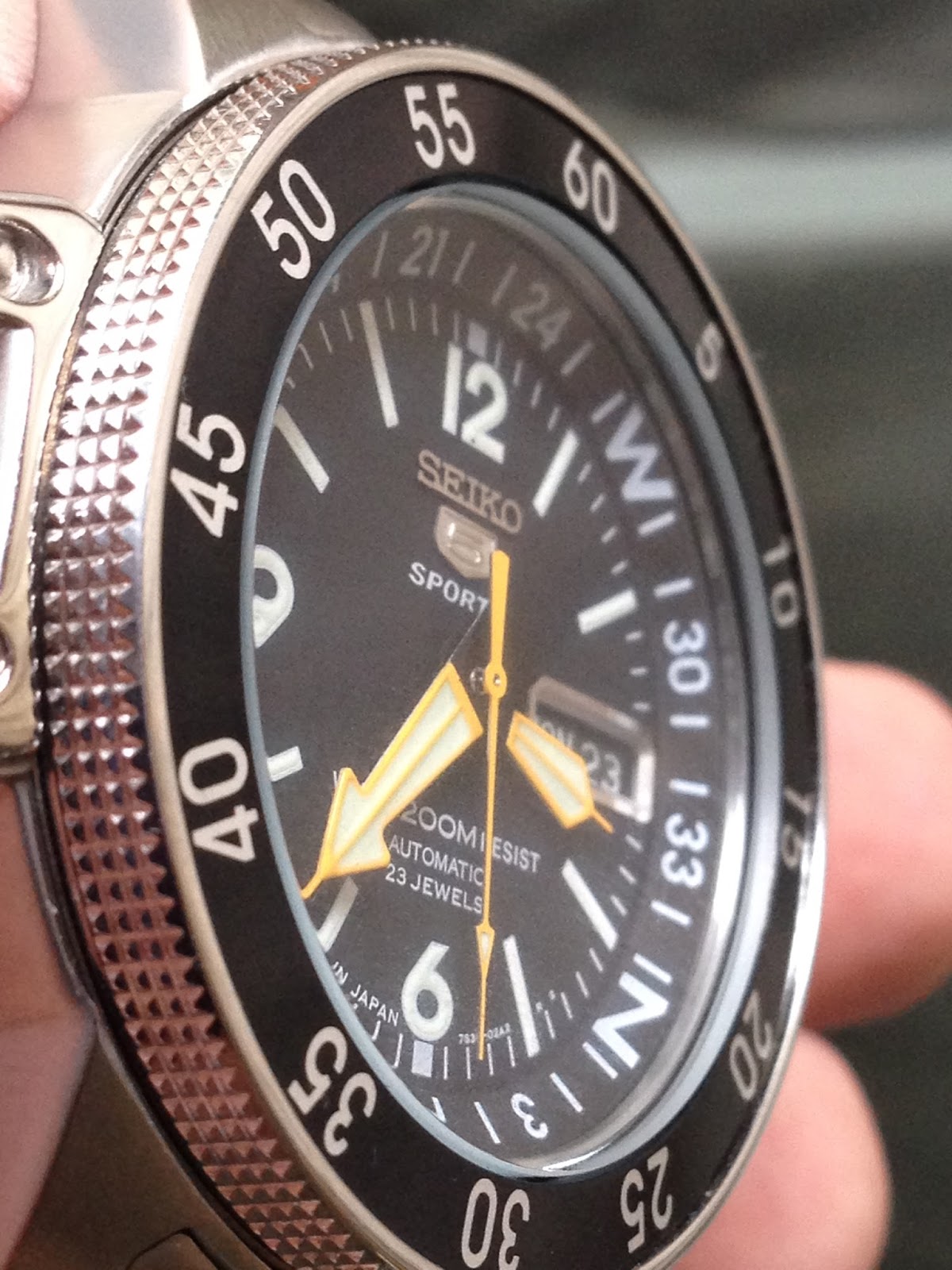 My Eastern Watch Collection: Seiko 5 Sports SKZ211J1 Atlas/Landshark ...