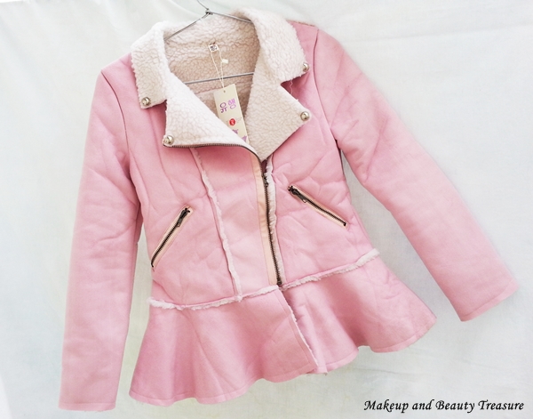 best makeup beauty mommy blog of india: Twinkle Deals Stylish Turn Down ...