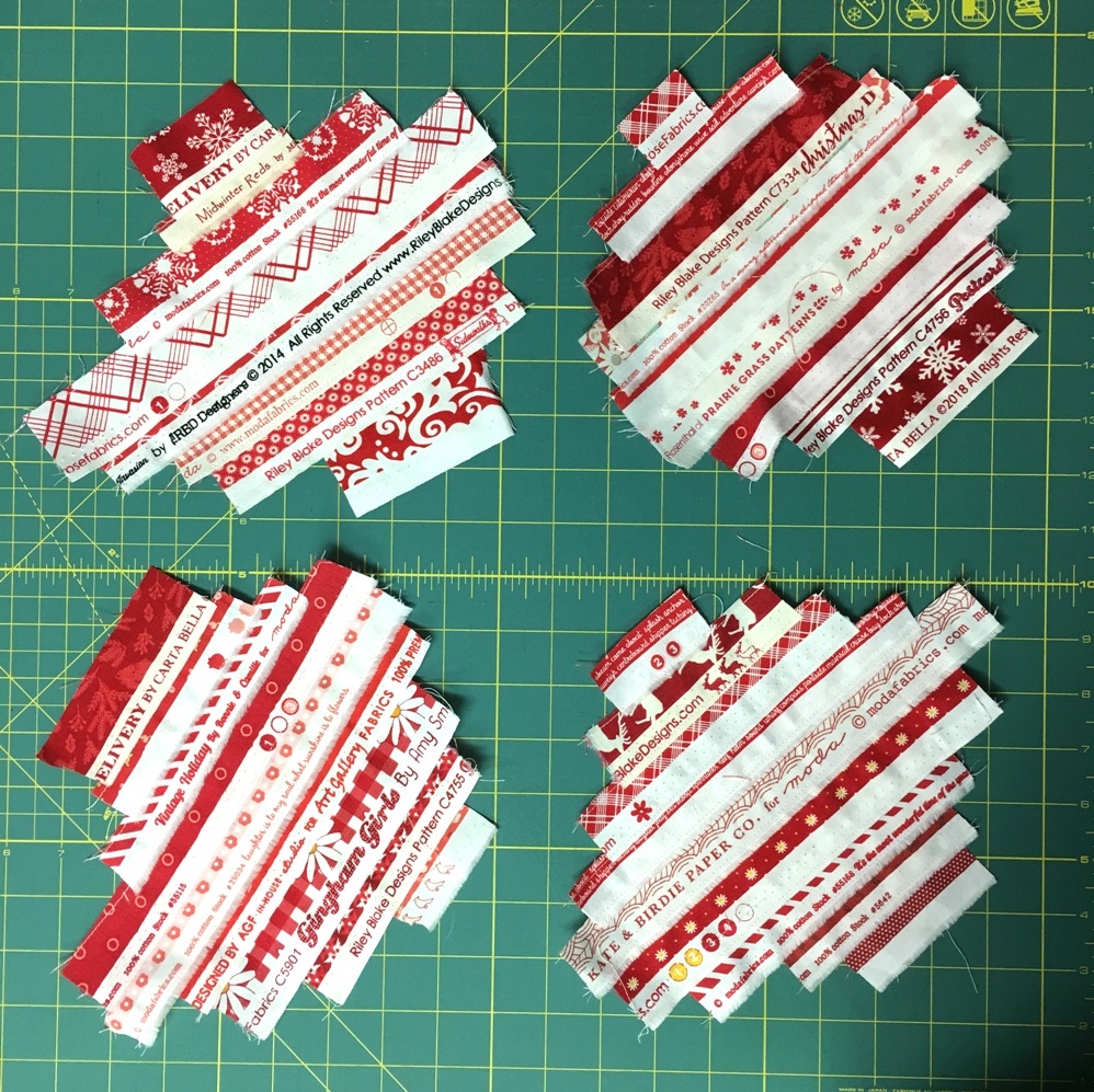 Happy Quilting: Sewing with Selvages Tutorial