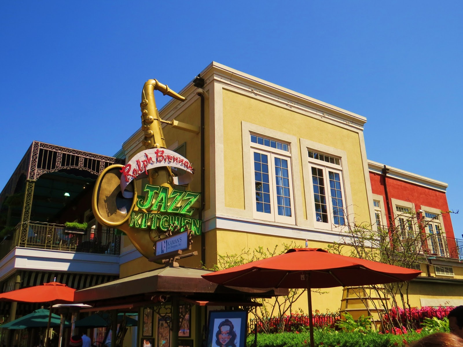CALIFORNIA DREAMIN': DOWNTOWN DISNEY, ANAHEIM, CALIFORNIA
