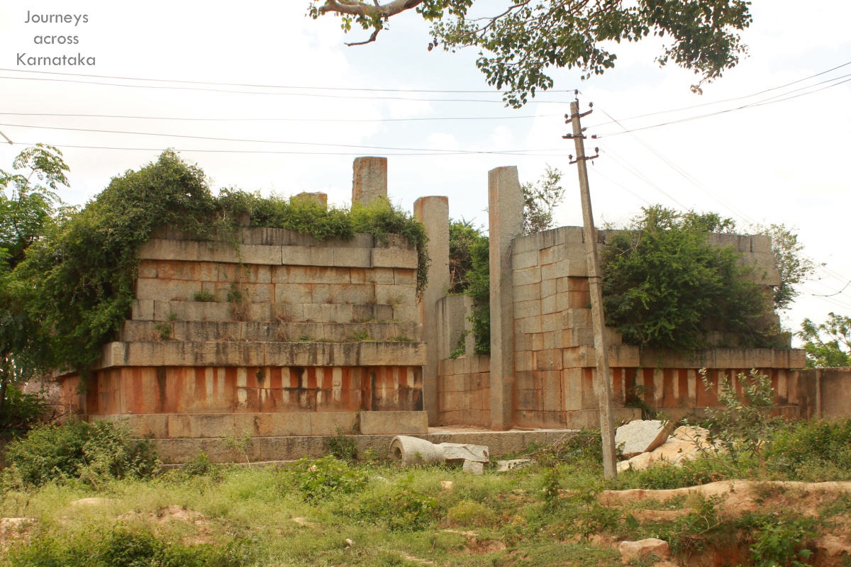 Journeys across Karnataka: Virupaksha temple and fort, Mulbagal