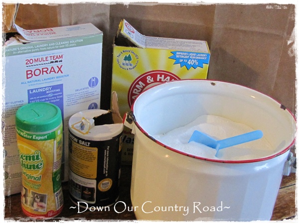 Down Our Country Road: ~DIY Detergent Recipes~