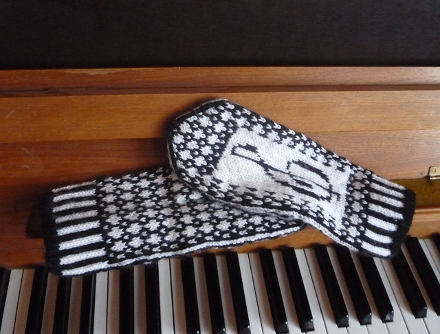 Knitting With Karma: January 2011