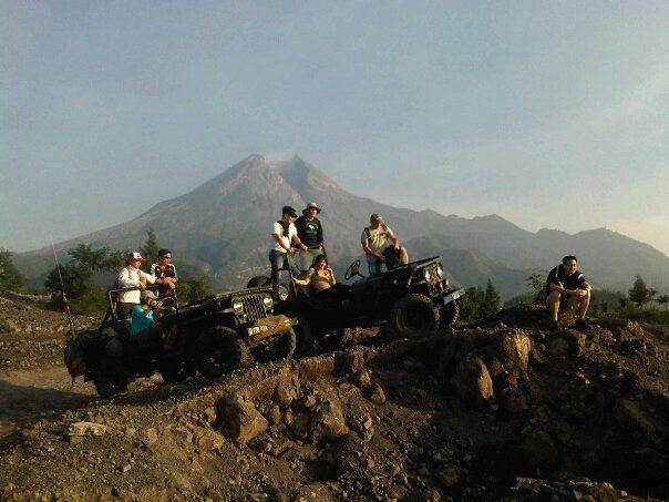 Paket Lava Tour Merapi Dengan Jeep Offroad sambil menikmati Kopi Merapi ...