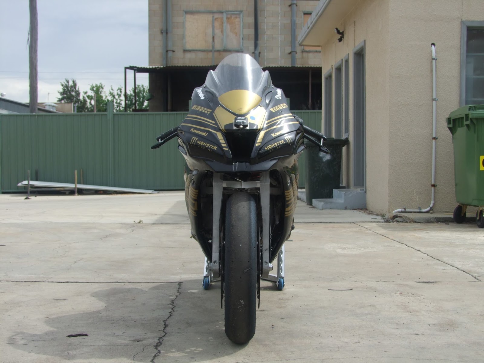 Hossack ZX10r / Suspension Smith