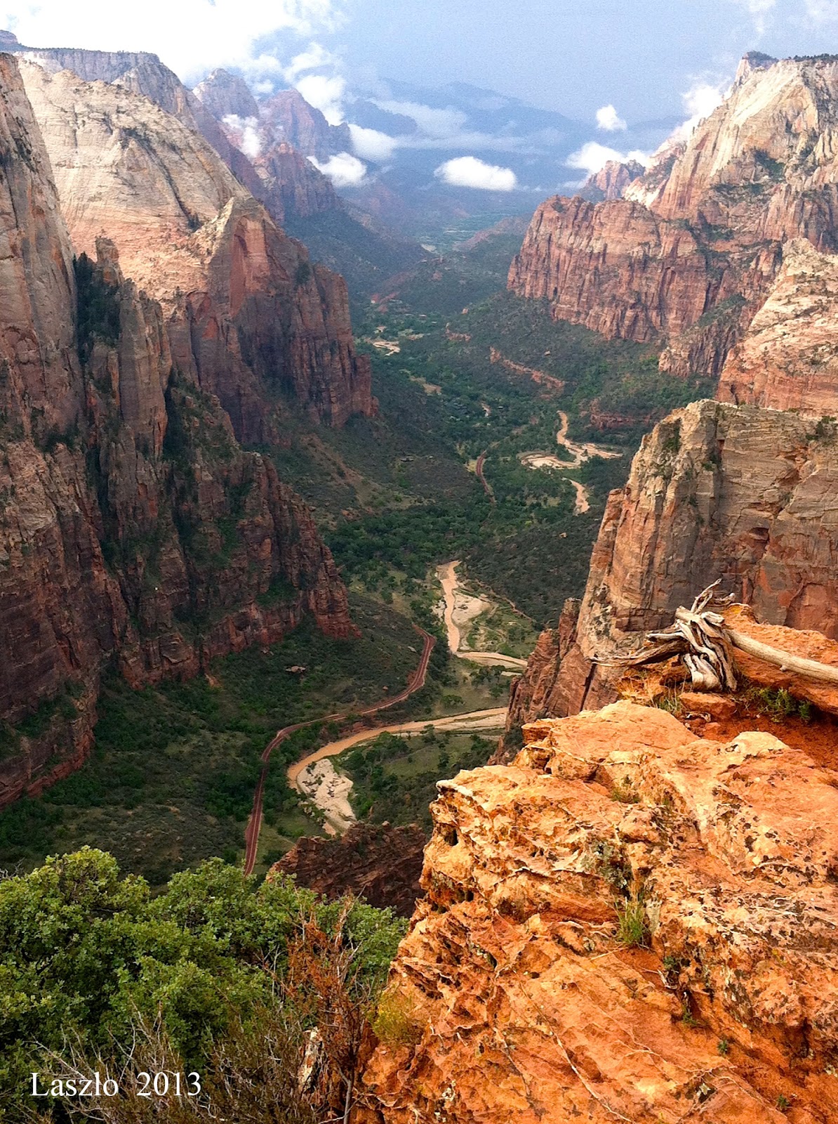 Around the Bend Friends ®: Observation Point & Hidden Canyon - Zion ...