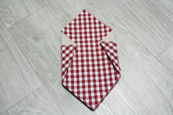 Fabric Origami Box Tutorial ~ DIY Tutorial Ideas!