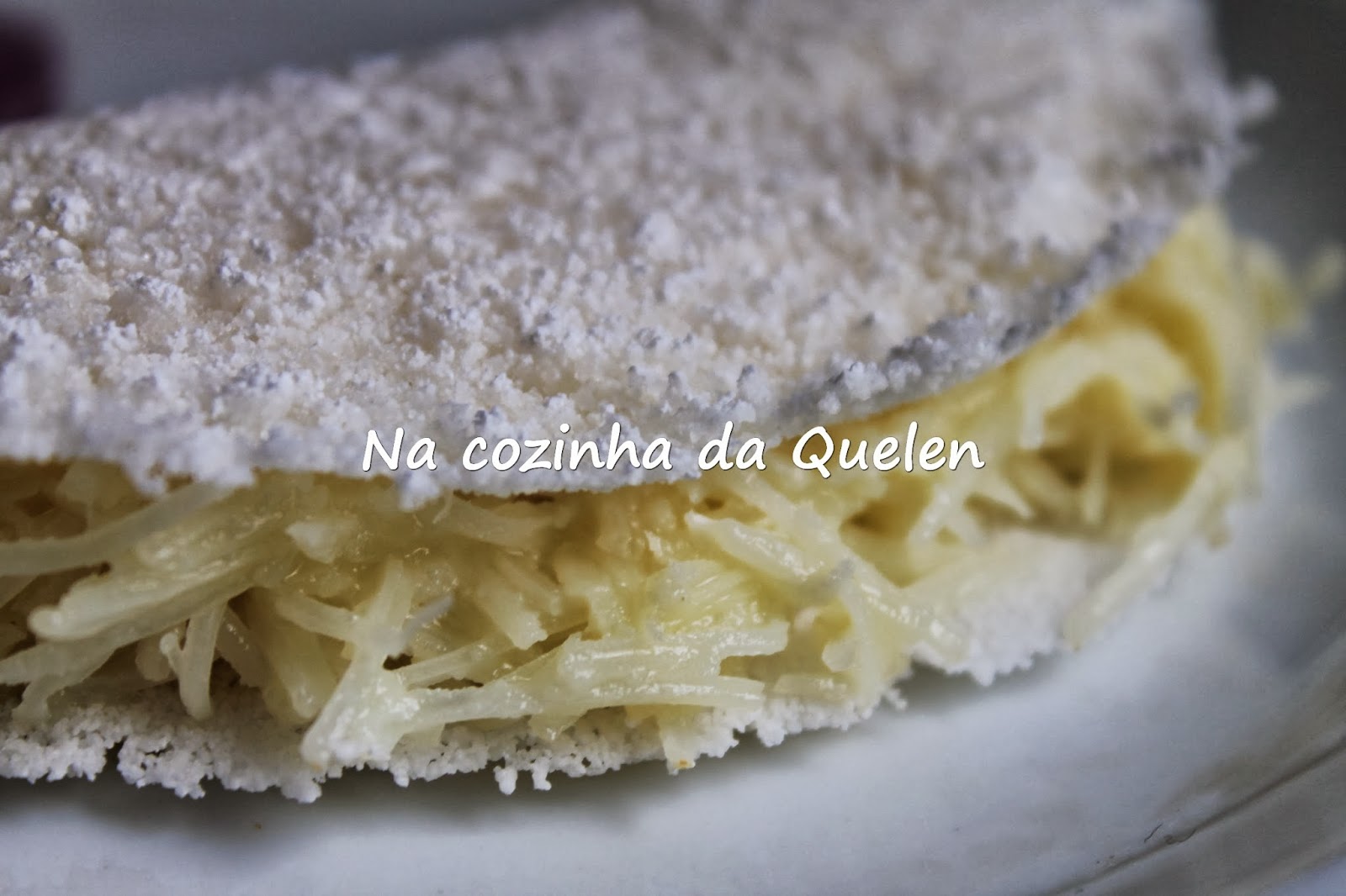 Tapioca de leite condensado com coco