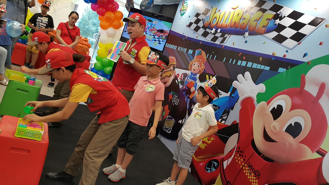 JOLLIRACE I Jollibee's New Party Theme - Erica YuB