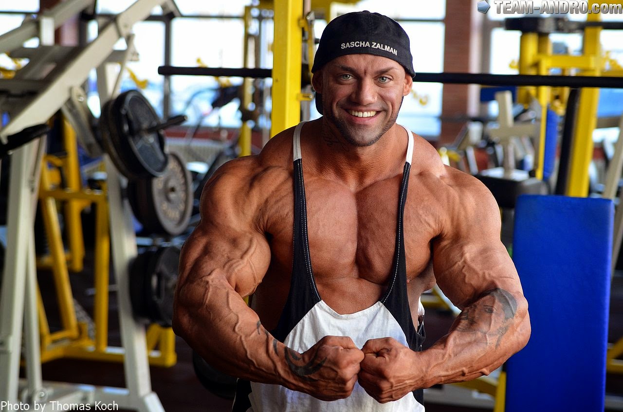 Worldwide Bodybuilders: German muscle wonder Sascha Zalman