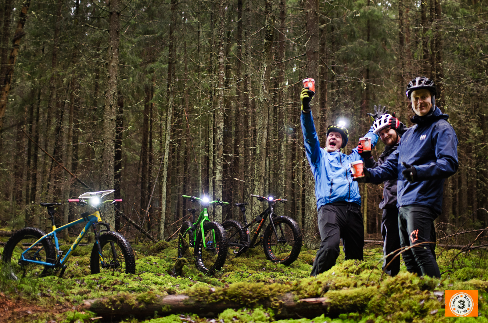 Hemmon Kuvat & Fillarihemmo: Felt DD10 2017