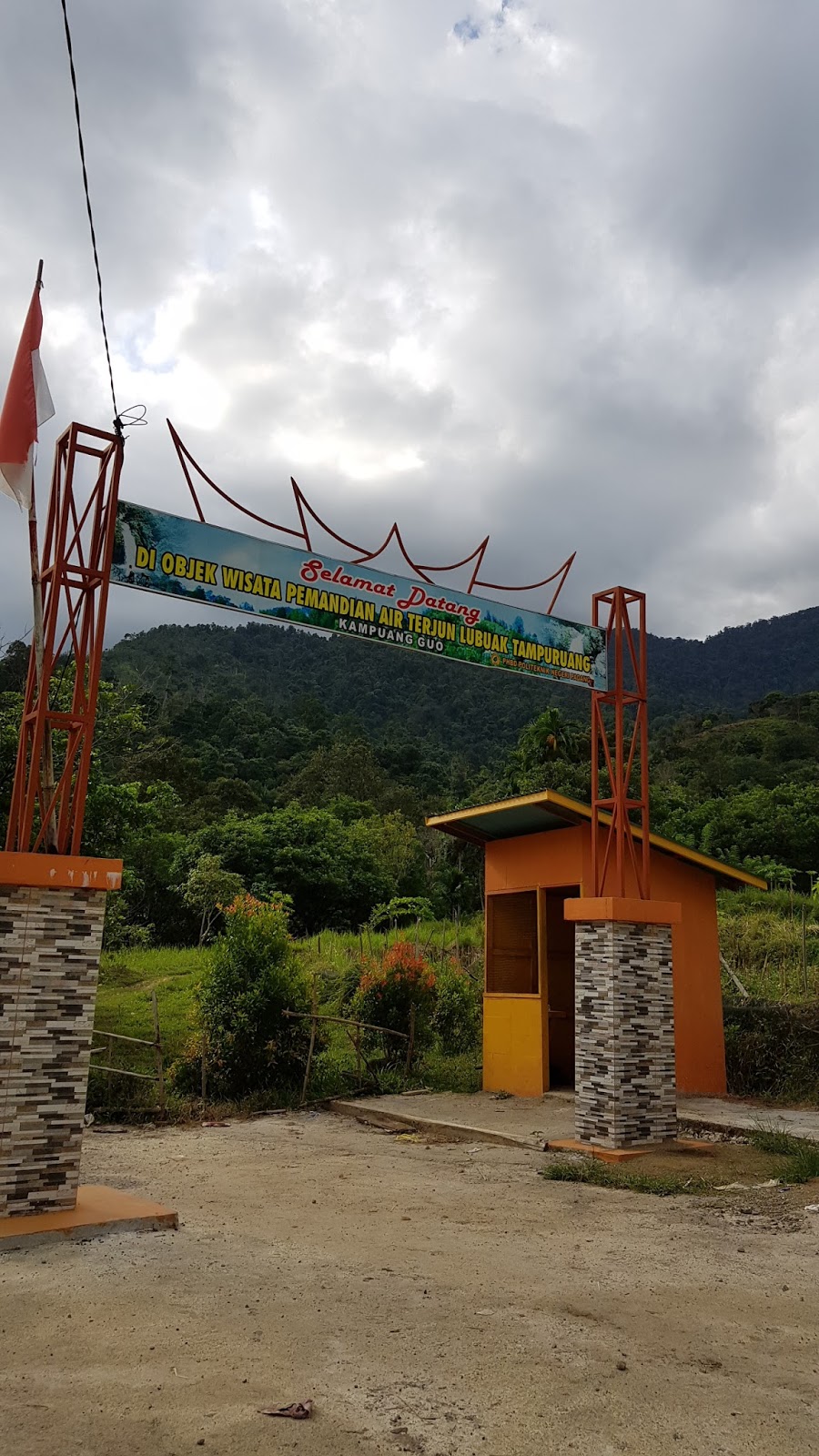 Alam Minangkabau: Lubuk Paraku dan Lubuk Tampuruang - Tempat Wisata Terbaru