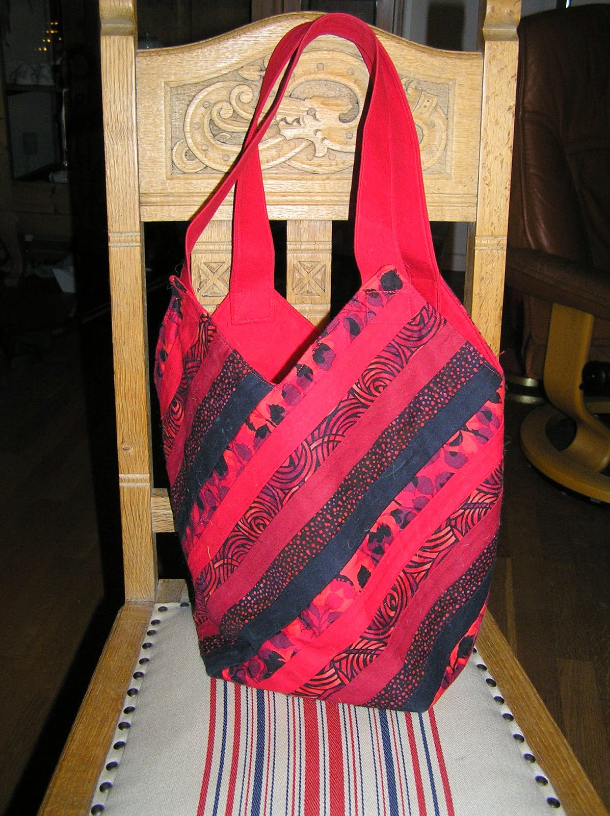 Mellem Kloster og Hav: Patchwork taske, 2 huer og 2 tørklæder