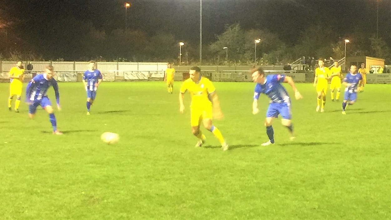 The Wycombe Wanderer: AFC Totton - Testwood Stadium