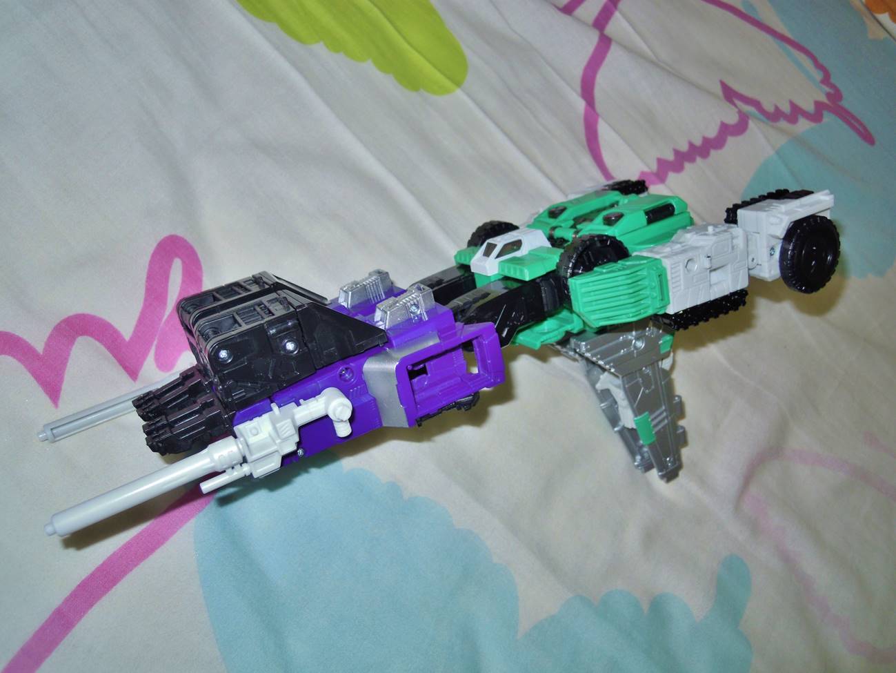 My KO Transformers & Etc: Titans Return Sixshot with G1 Counterpart