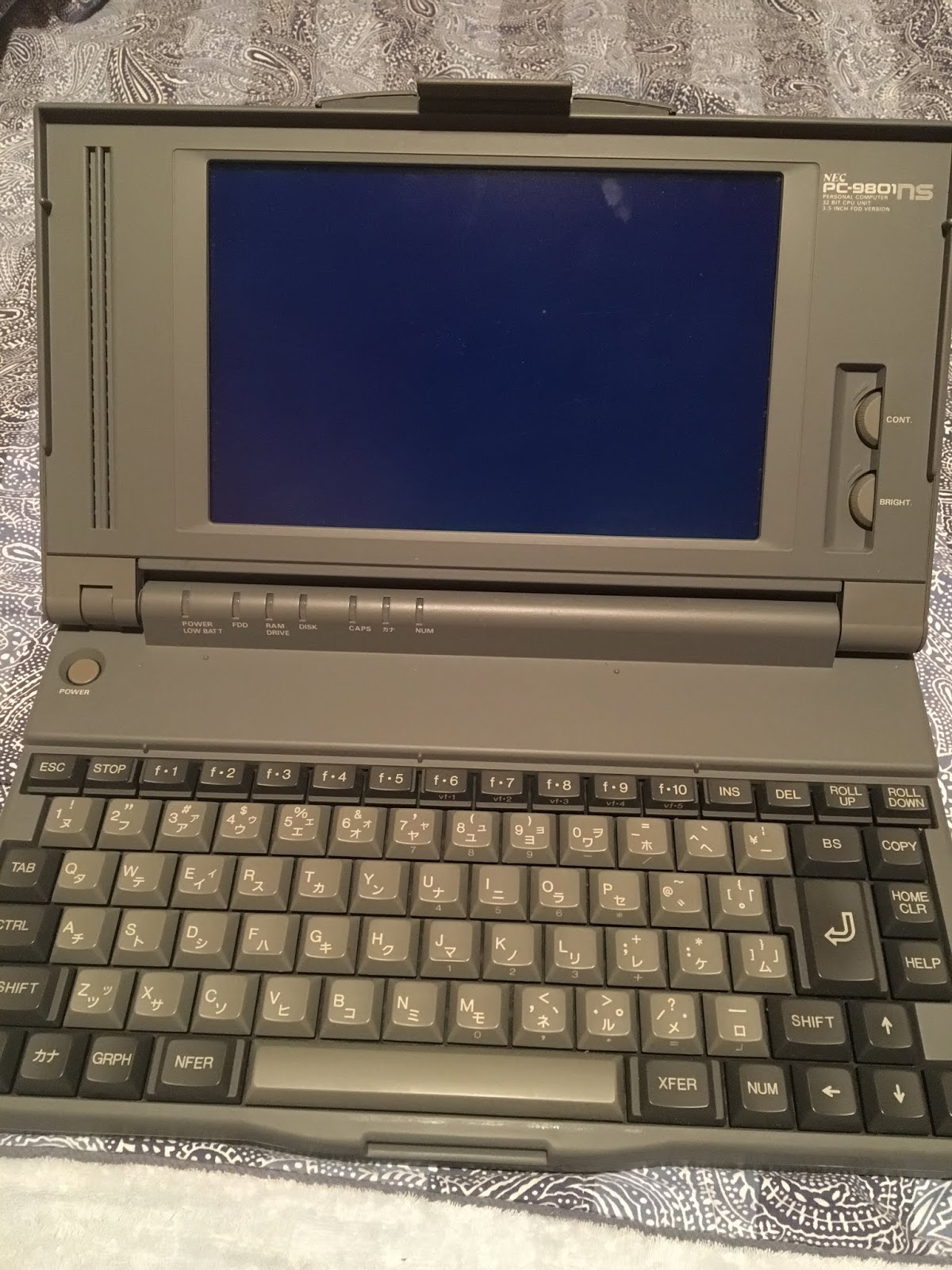 Information about NECNote PC 9801 ns of NEC Japan Article Flying into ...