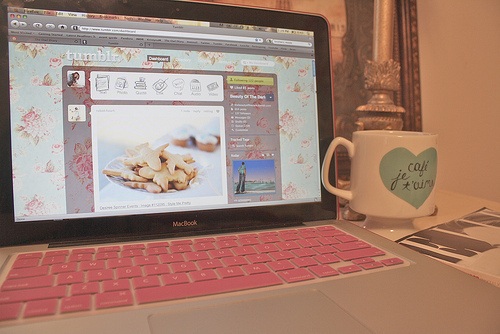 Blogging 101: 9 Easy Steps to Making Blogging a Breeze - College Gloss