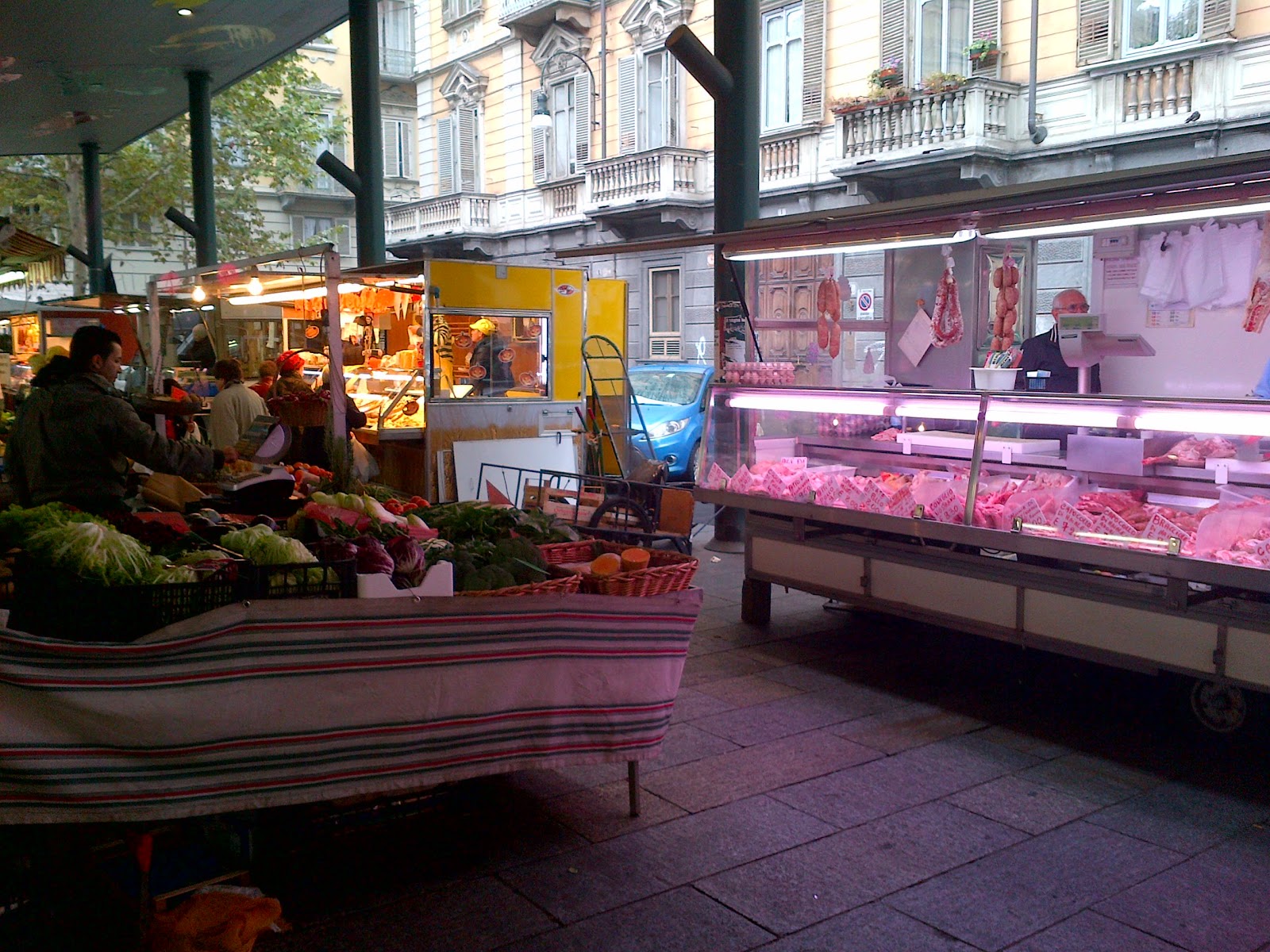 Gold Forest Grains Inc.: Italian Farmers Market - Turin, Italy