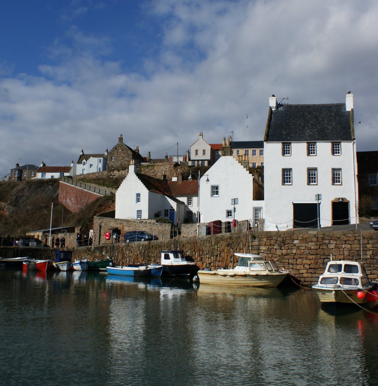 Tour Scotland: Tour Scotland Photographs Harbour Crail