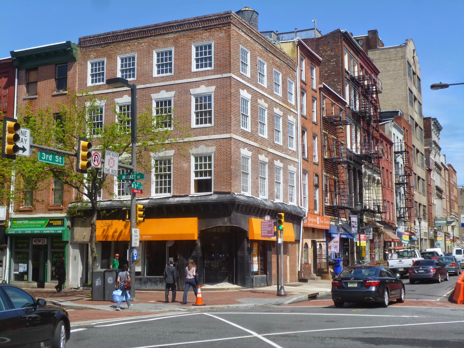 Into the Never Never: Streets of Philly (Philadelphia, U.S.A.)