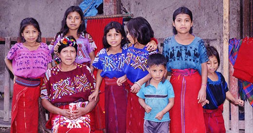 ETNIAS DE GUATEMALA: IXIL