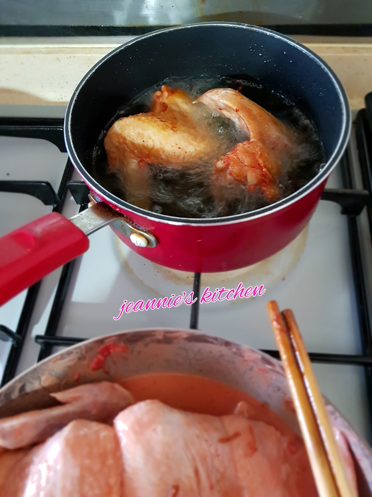 Jeannie62 Kitchen: RED FERMENTED BEAN CURD (NAM-YU) FRIED CHICKEN WINGS