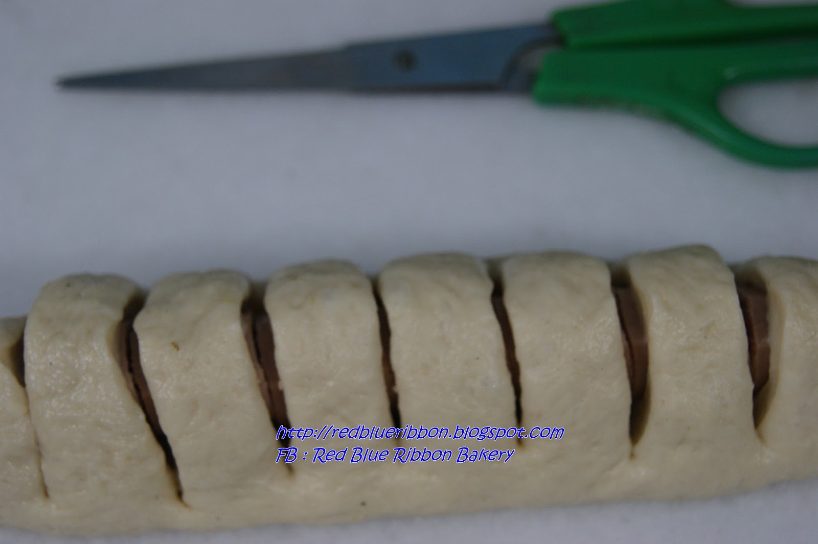 Red Blue Ribbon - Those were the days: Buat roti sendiri :: Make your ...