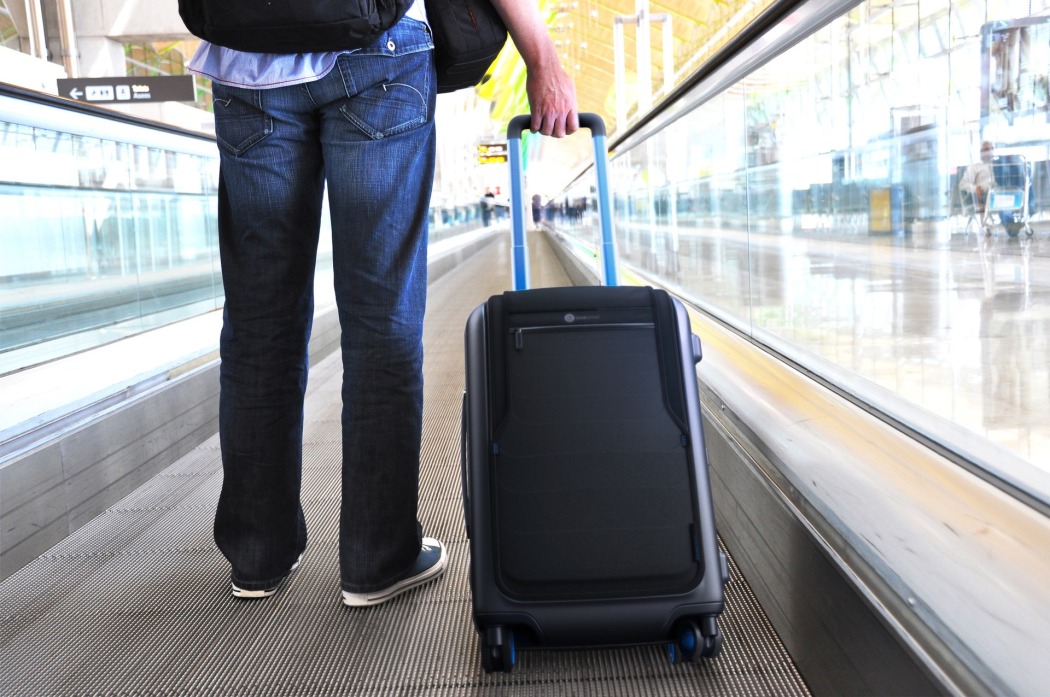 Blog | Lugging Luggage Safely