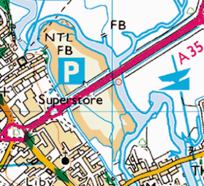 Canoeing and Kayaking on the River Itchen Navigation