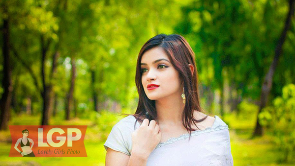 Bangladeshi Model Sharlina Hossain hot and sexy Photos ~ Lovely Girls Photo