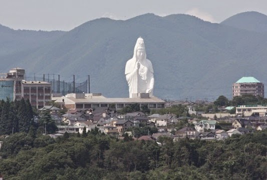 10 Patung Religius Paling Terkenal Di Dunia | Unik Menarik