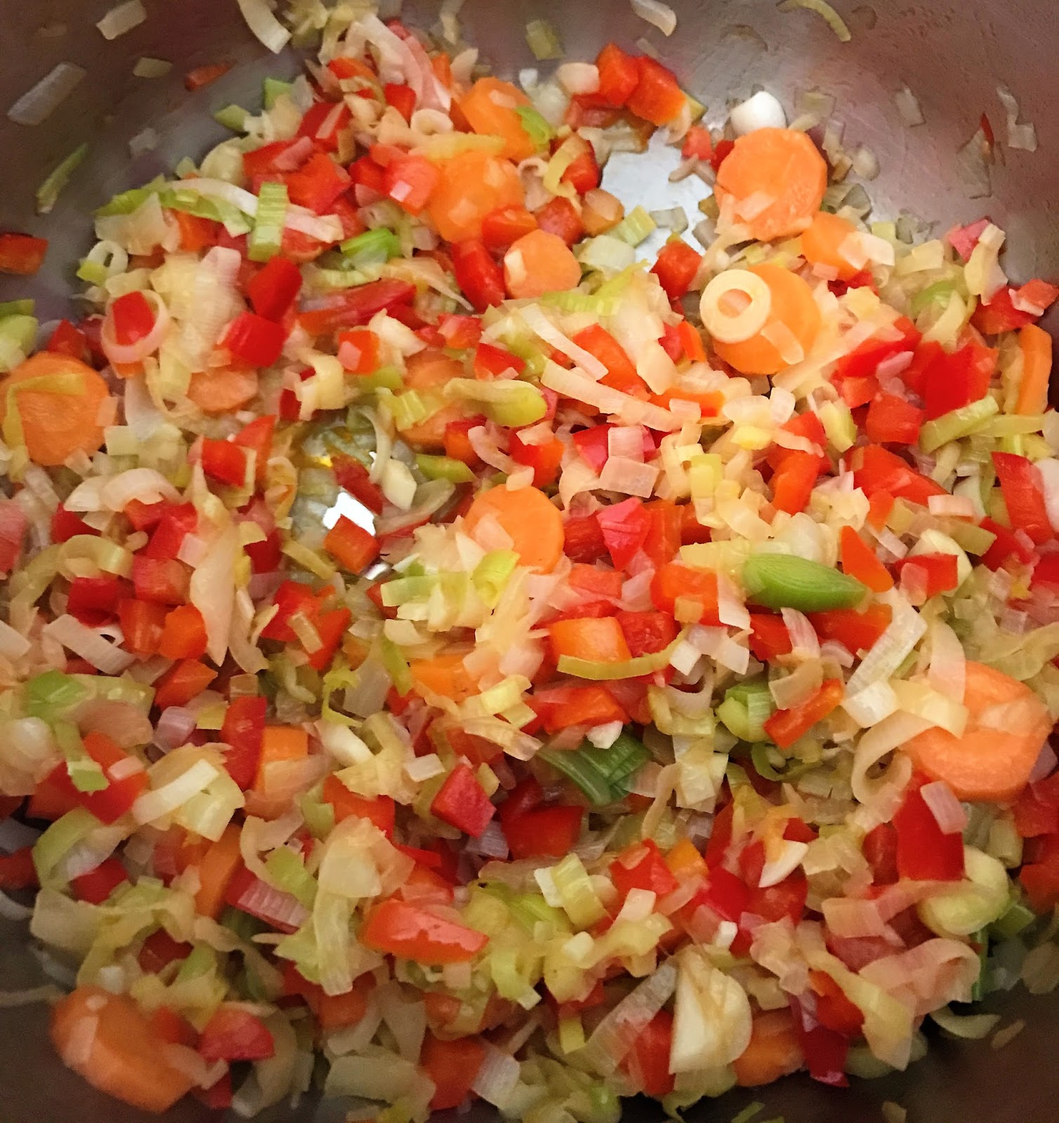 GUISO DE MORCILLO O ZANCARRÓN {BEEF SHANK STEW} | decocinasytacones