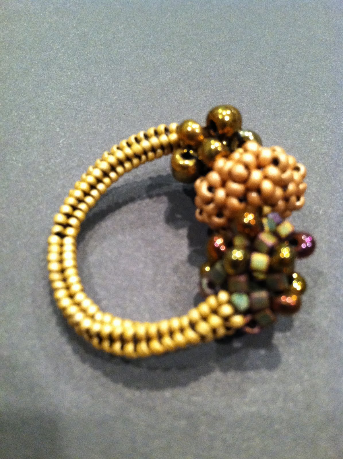 Beth Stone Beaded Jewelry Designs: June 2011