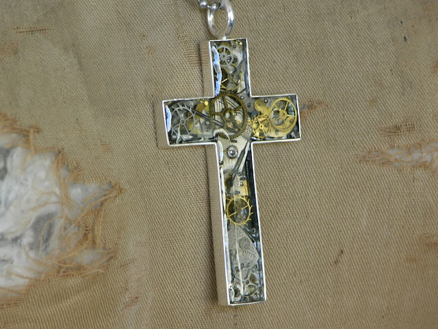 MJ Ornaments: Steampunk Cross