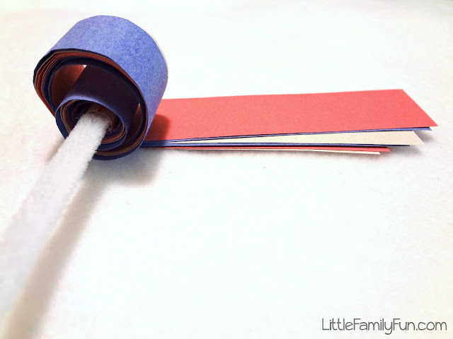 Little Family Fun: Paper-Roll American Flag Craft