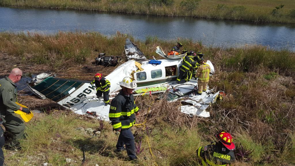 Kathryn's Report: Piper PA-31-350 Navajo Chieftain, N55GK, Spohrer ...