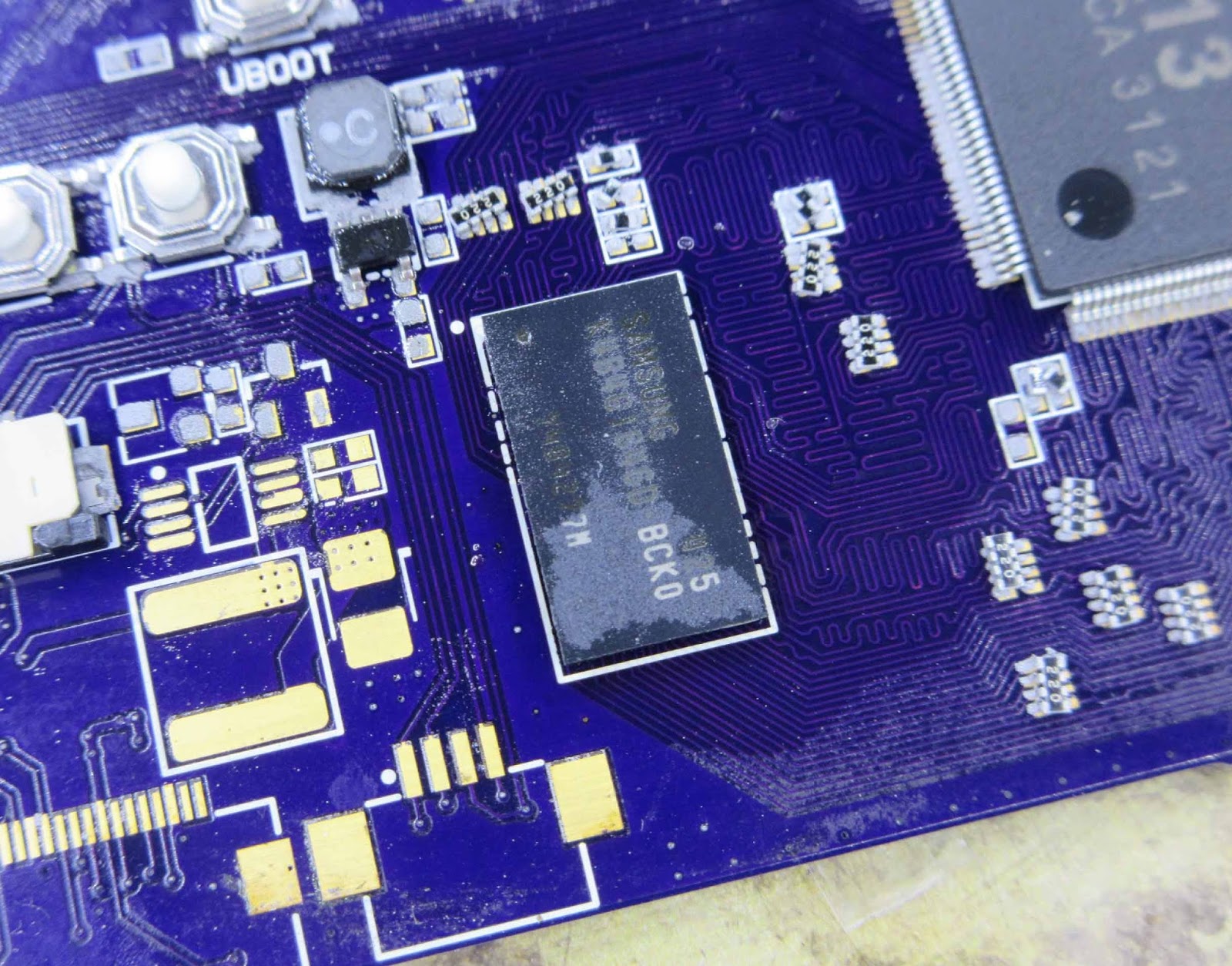 Embedded Engineering : DIY Homemade ARM Board Running Linux with LCD ...