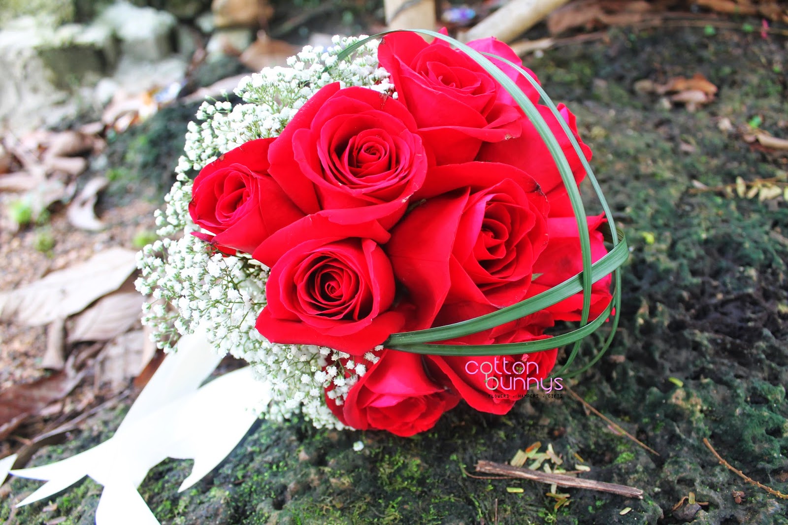 Bunga Tangan Fresh Flowers | CottonBunnys Florist