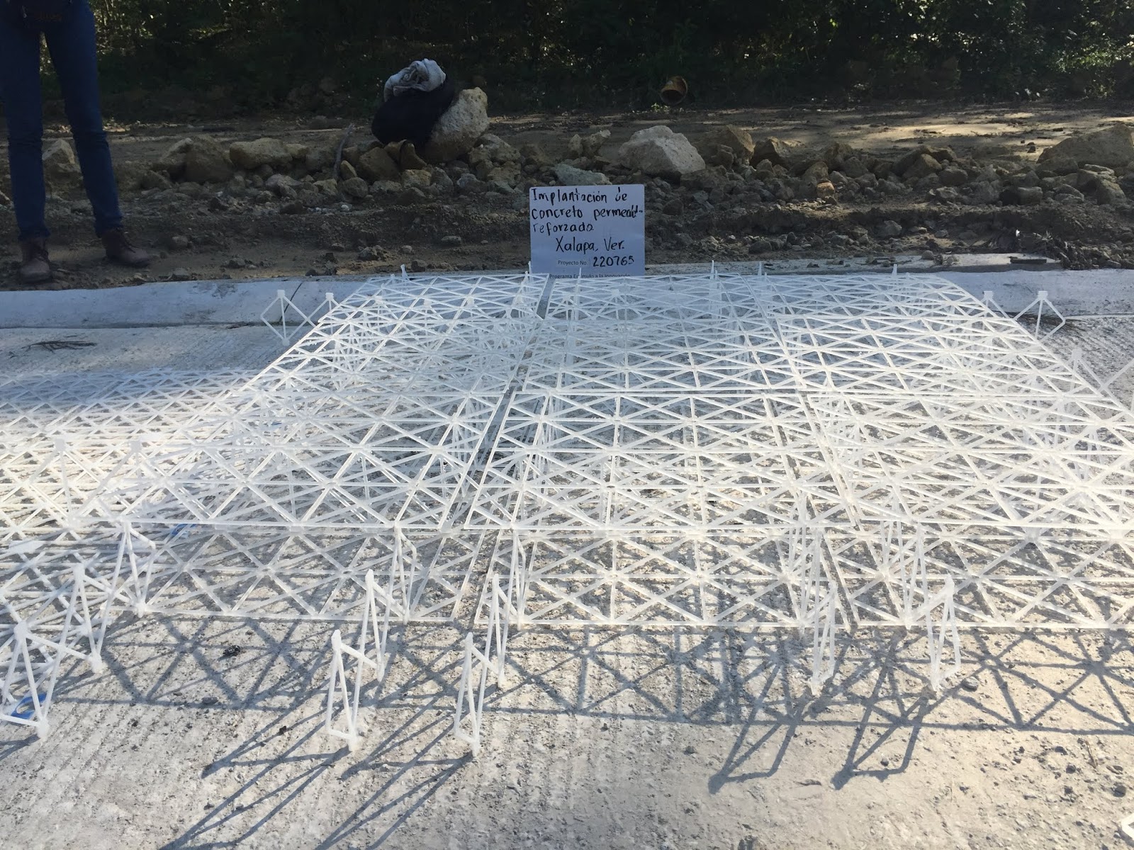 Universidad Gestalt de Diseño: Diseña malla plástica tridimensional ...