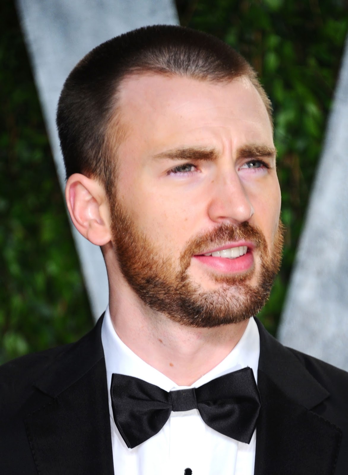 Chris Evans Smart HQ Photos at 2012 Vanity Fair Oscar Party Hosted By ...