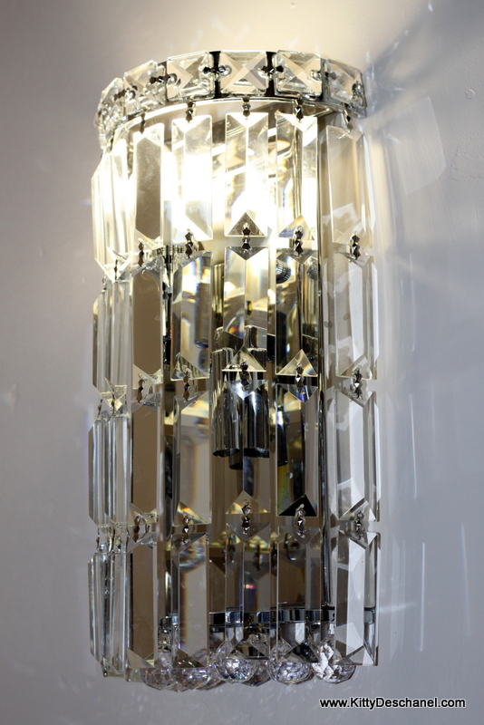 6 Ways to Get the Best Lighting On a Budget